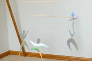 How to Use the Montessori Visual Baby Mobiles - The Montessori Twin Mama