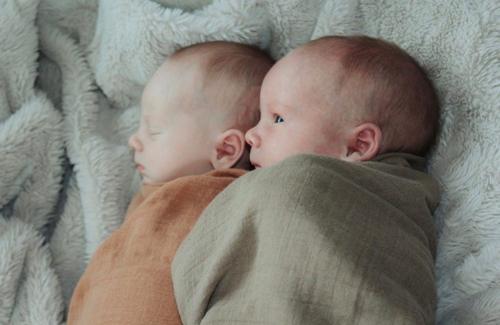 A Simple Explanation of the Absorbent Mind - The Montessori Twin Mama