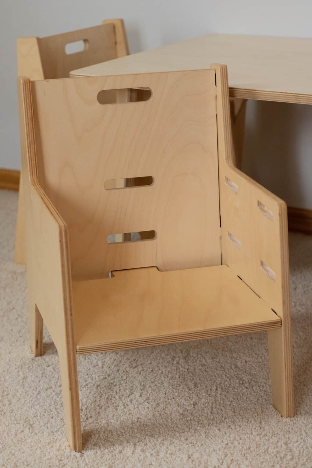 How to Introduce a Baby to a Montessori Weaning Table - The Montessori ...