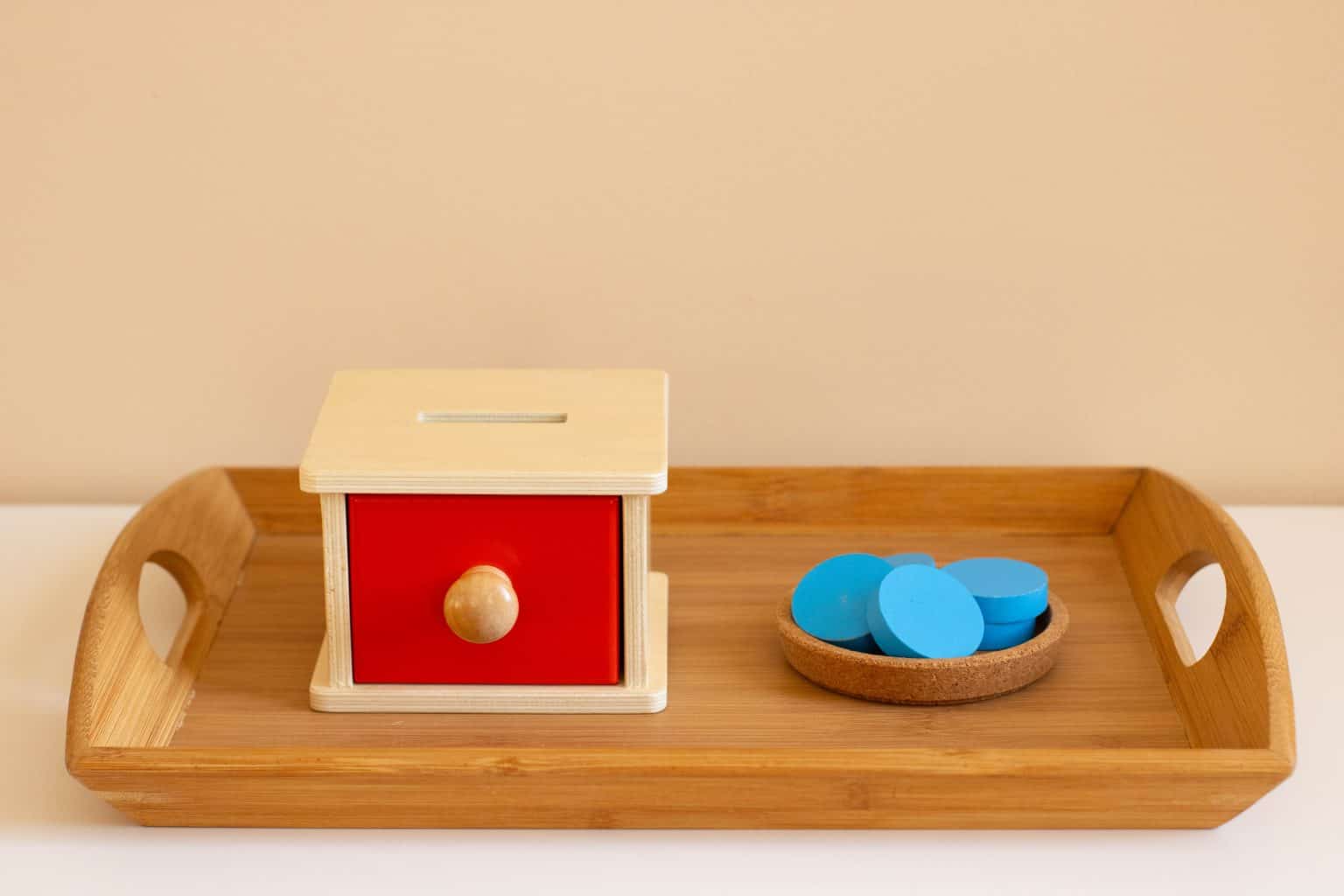 How to Use the Montessori Visual Baby Mobiles - The Montessori Twin Mama