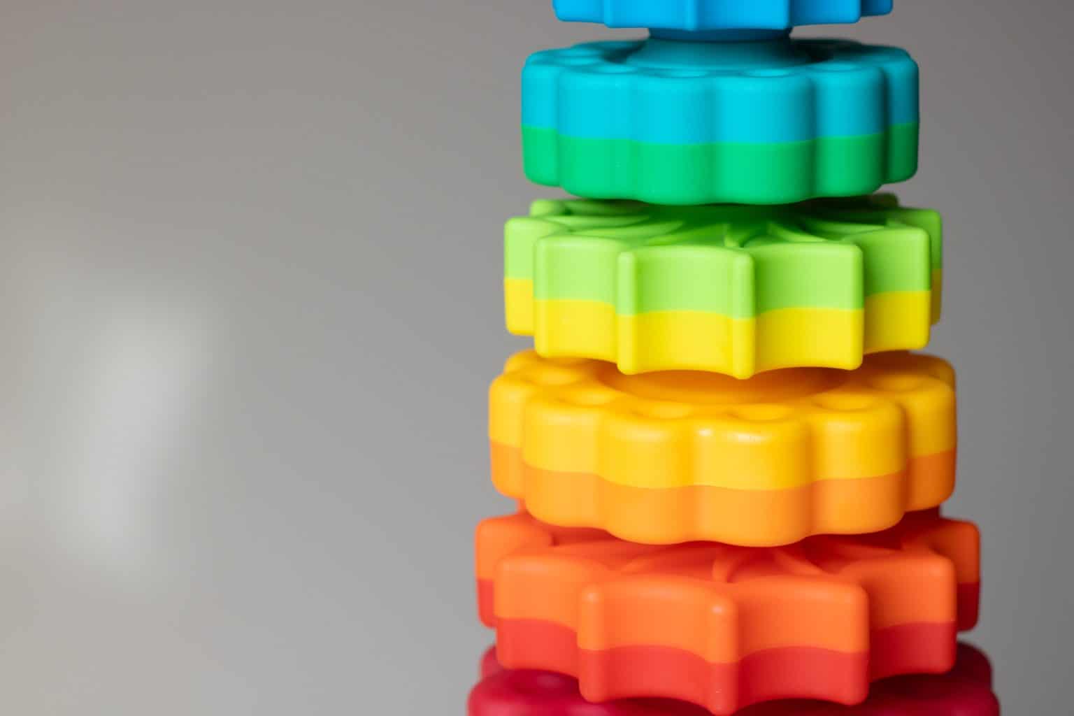 Best Montessori Toys for Babies, Toddlers and Kids - The Montessori ...