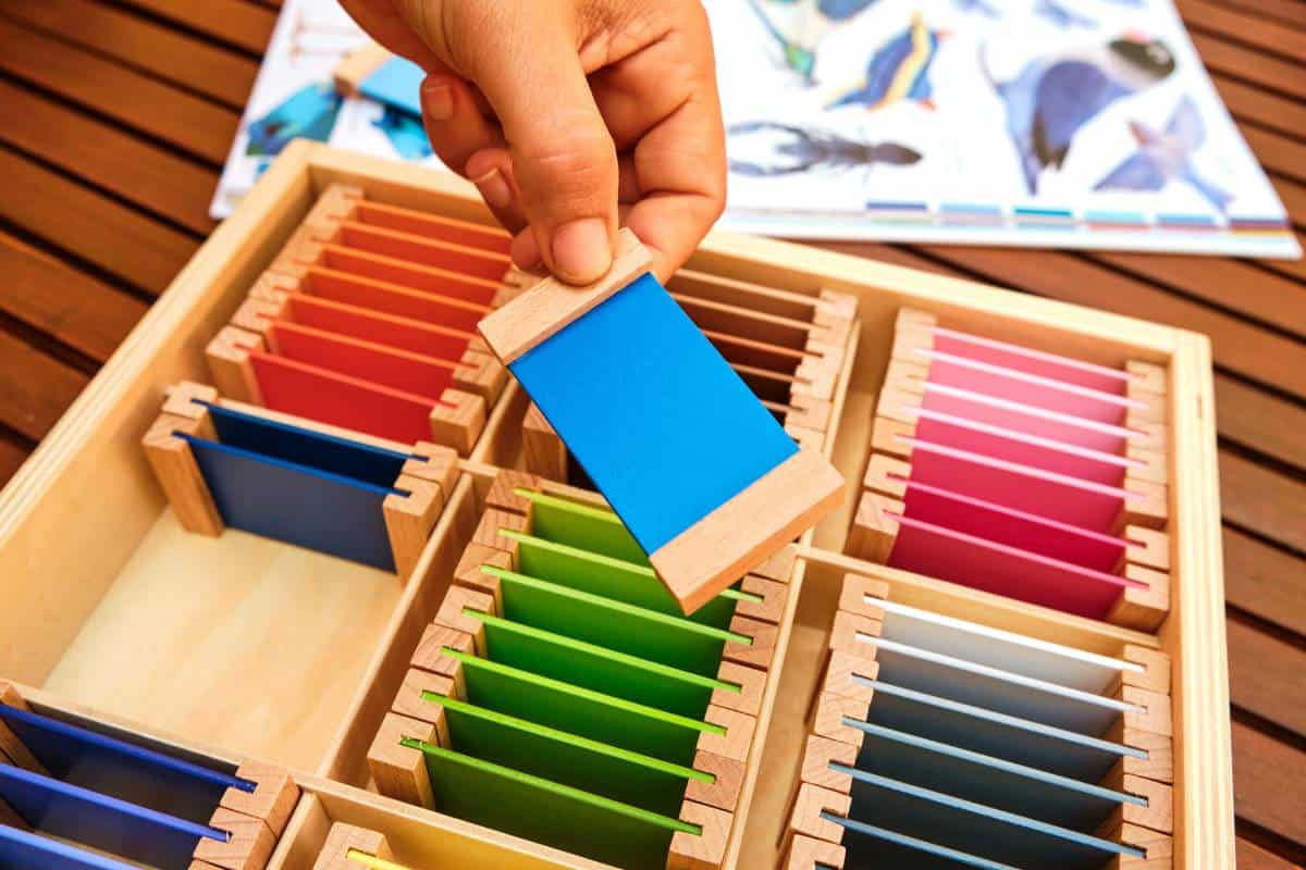 What and How to Present Montessori Color Tablets - The Montessori Twin Mama