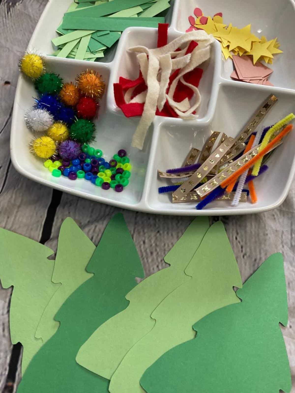 17 Creative Christmas Crafts for Children - The Montessori Twin Mama